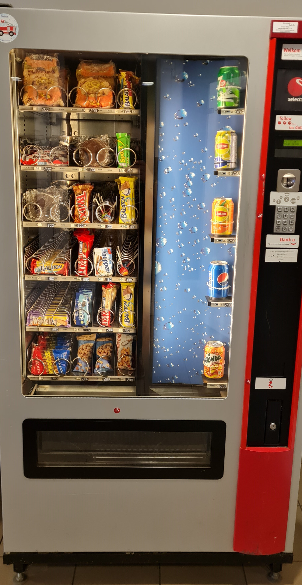 SNACK Automaták :: Caffe-zo.hu